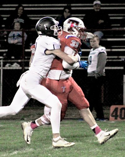 Red Knights cruise by Blue Dons | News, Sports, Jobs - The Herald Star